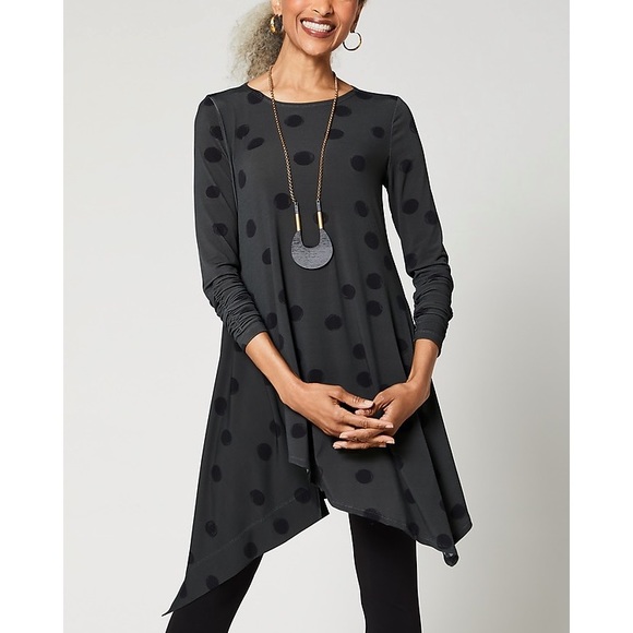 Lisa Bayne | Dresses | Lisa Bayne Echo Sweep Tunic | Poshmark